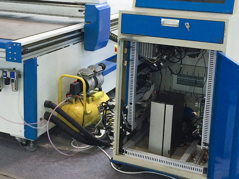 Duct Fabrication Machines - Automatic Pre-insulated Duct Cutting ...